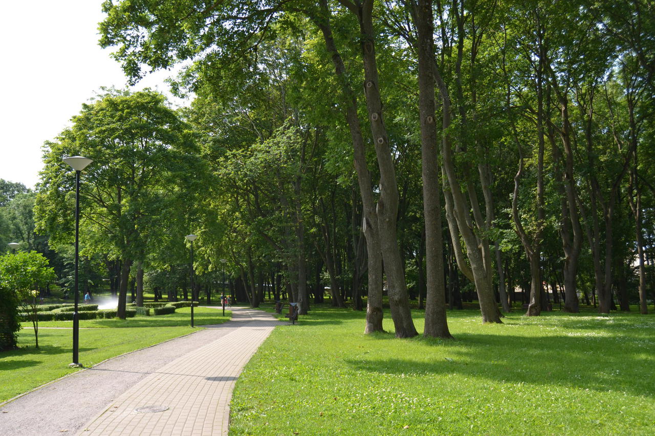 Kalamaja kalmistupark — Kadrioru Park